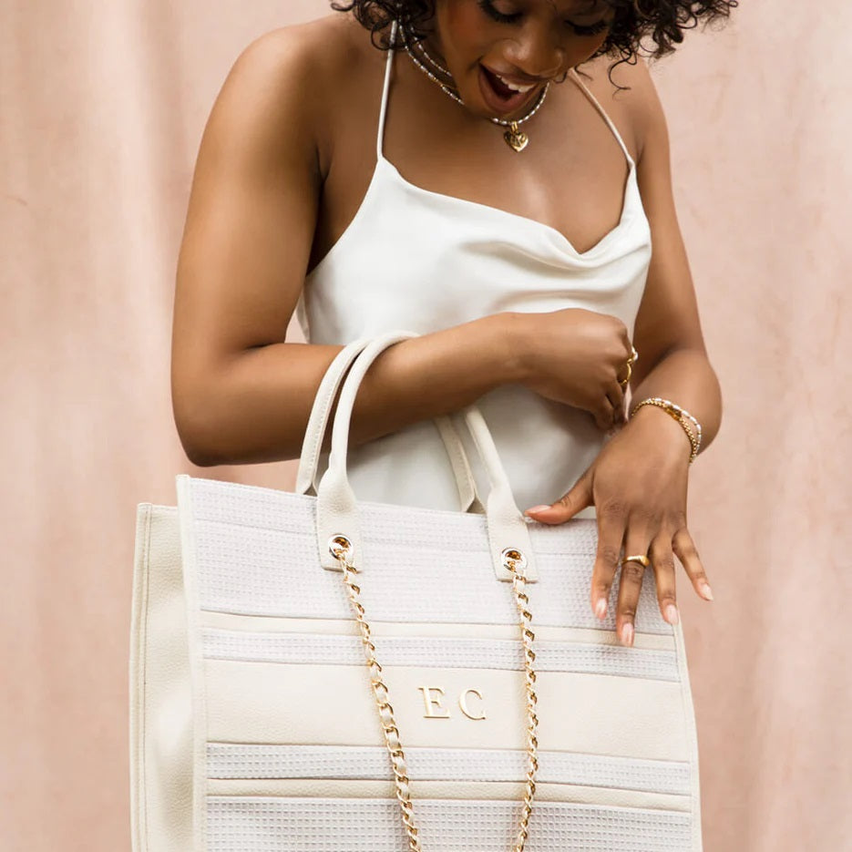 The ultimate guide to personalised gifts – Abbott Lyon