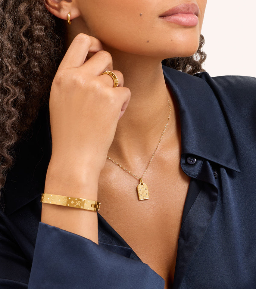 Monogram Double Initial Tag Necklace (Gold) – Abbott Lyon