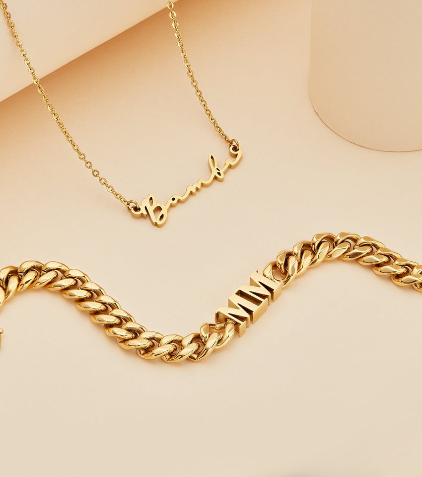 Signature Name Necklace (Gold) – Abbott Lyon