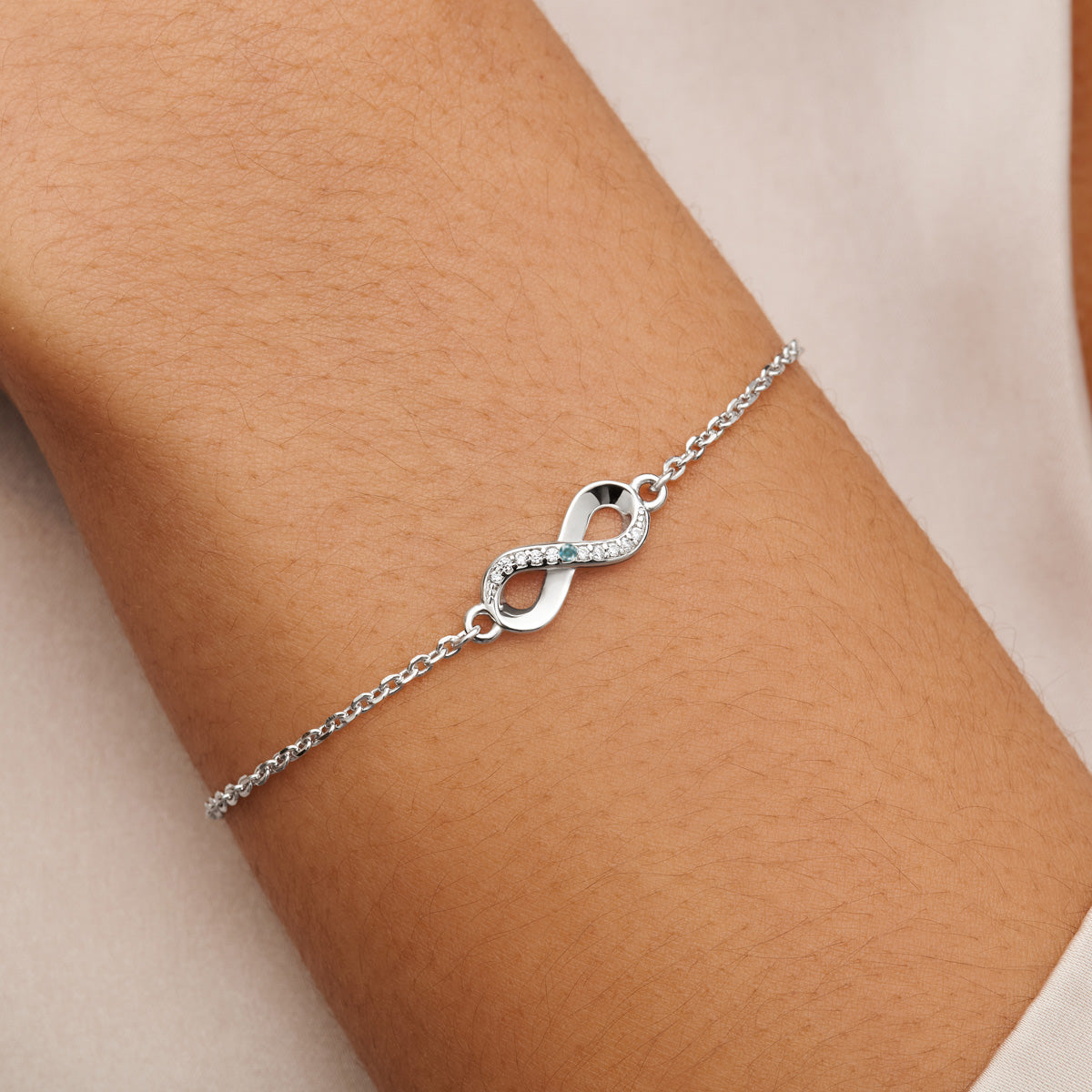 Aquamarine Stone Infinity Bracelet (Silver) – Abbott Lyon