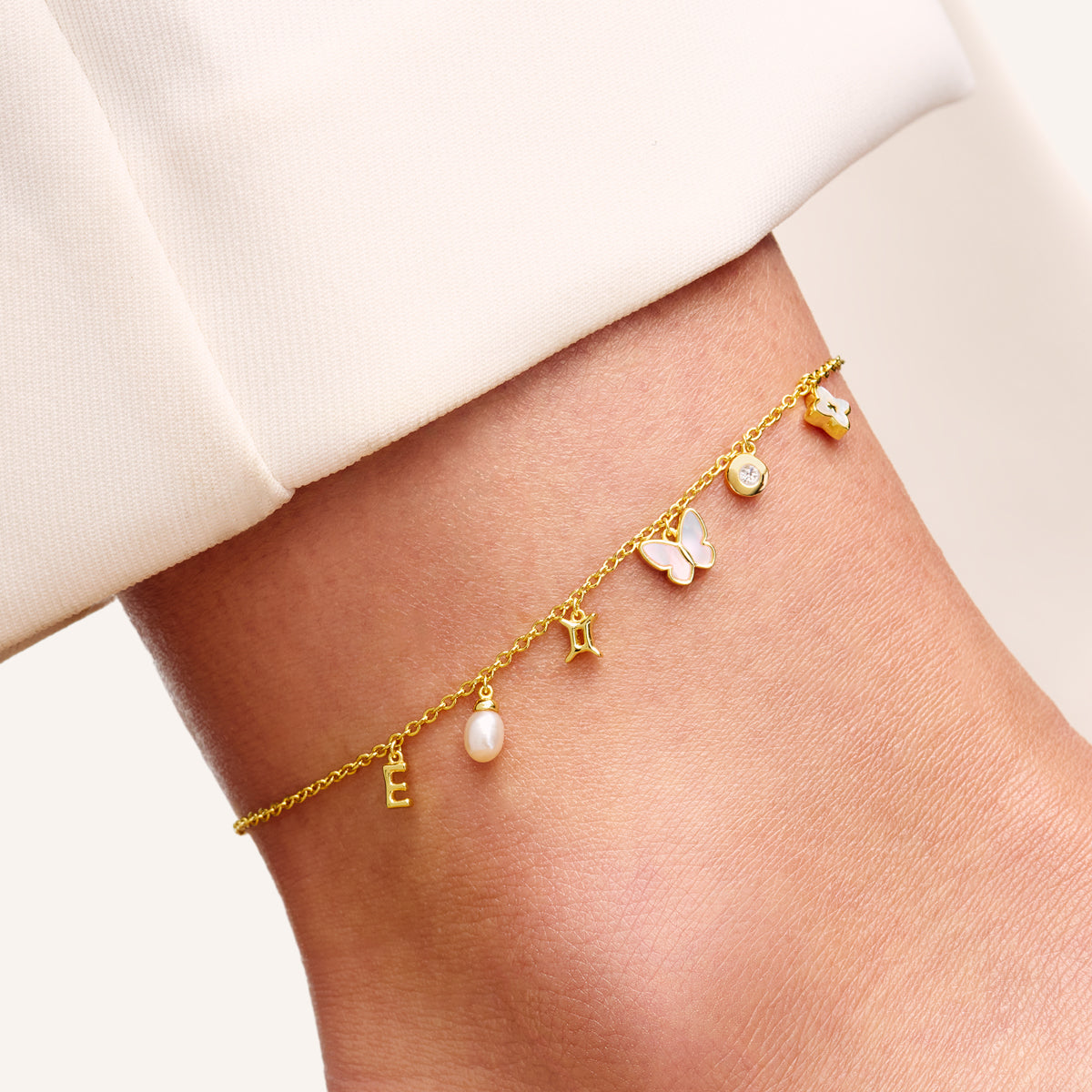 Made Mine Fine Charm Anklet (Gold) – Abbott Lyon