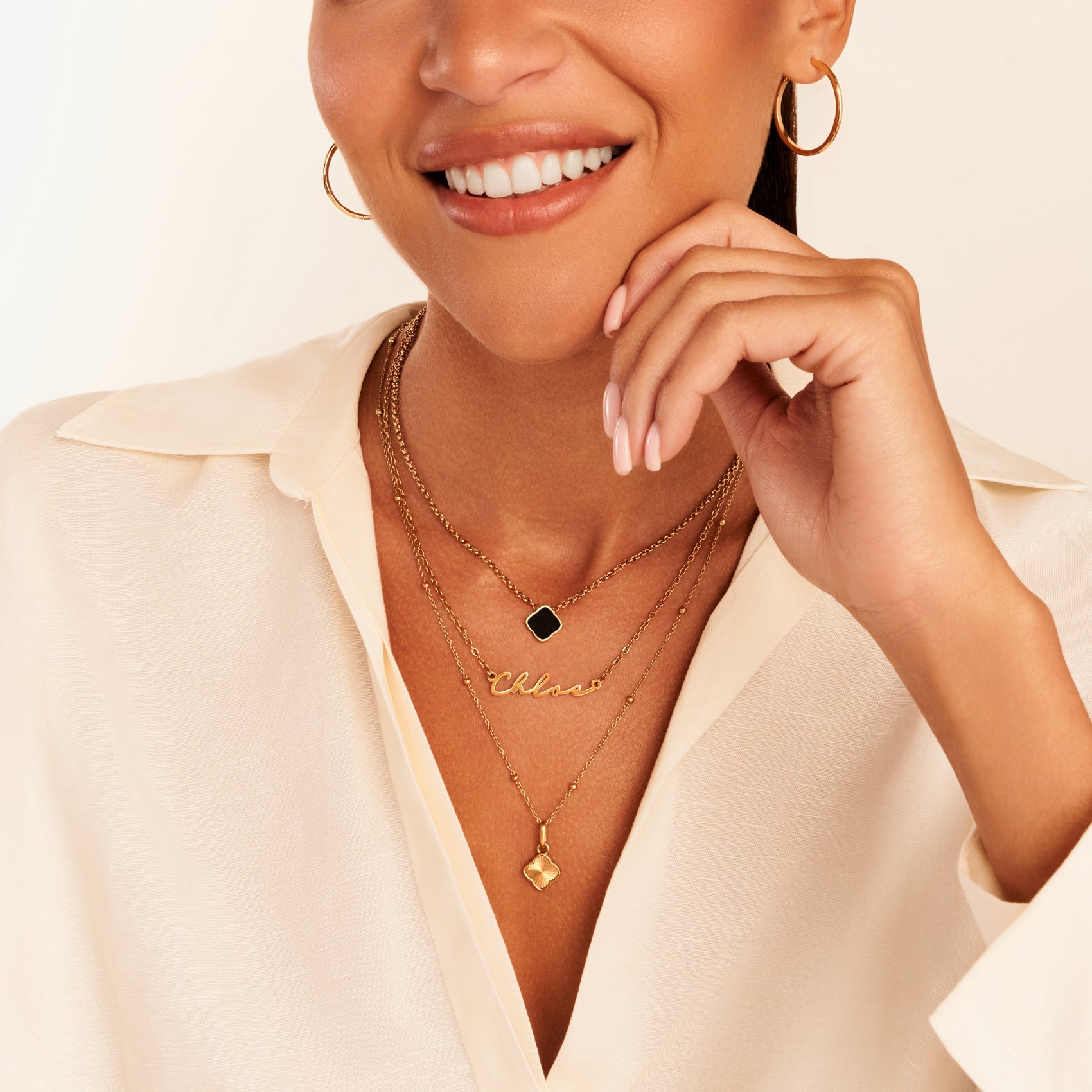 Textured Clover Pendant (Gold) – Abbott Lyon