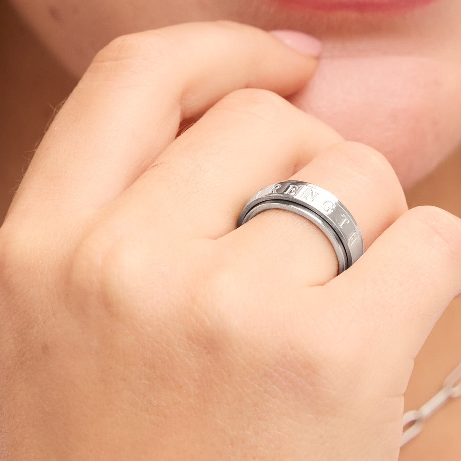 Custom Stamped Name Fidget Ring (Silver) – Abbott Lyon